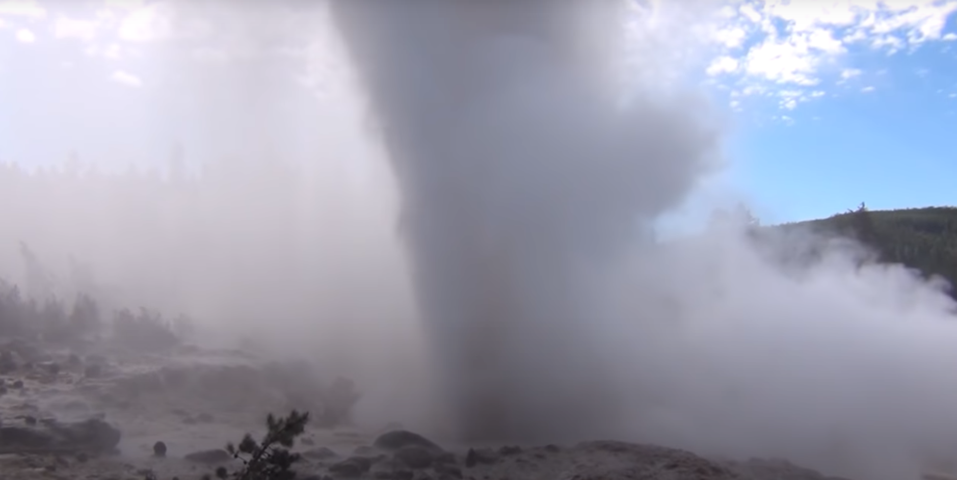 VIDEOS: 5 of the Most Spectacular Yellowstone Geysers
