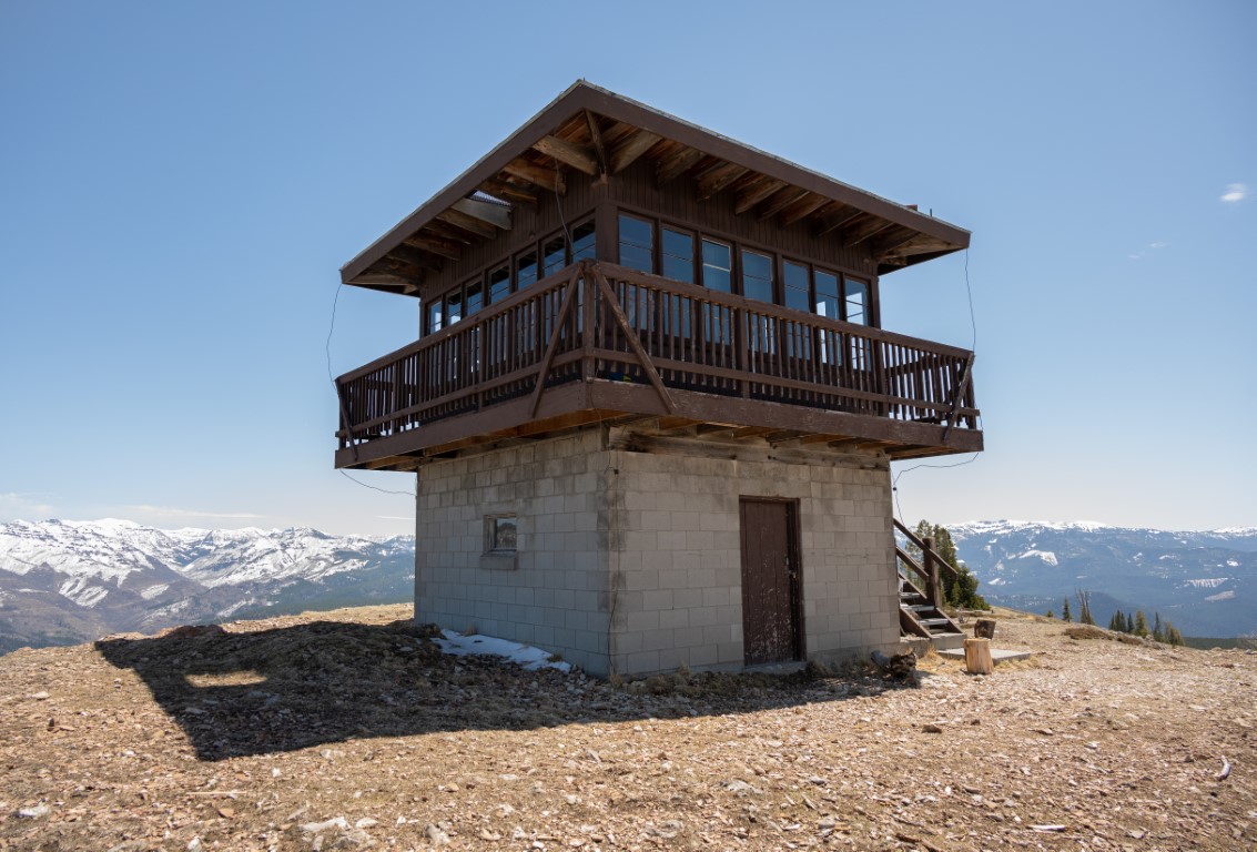 Above It All: Hiking to Montana's Forest Service Lookouts