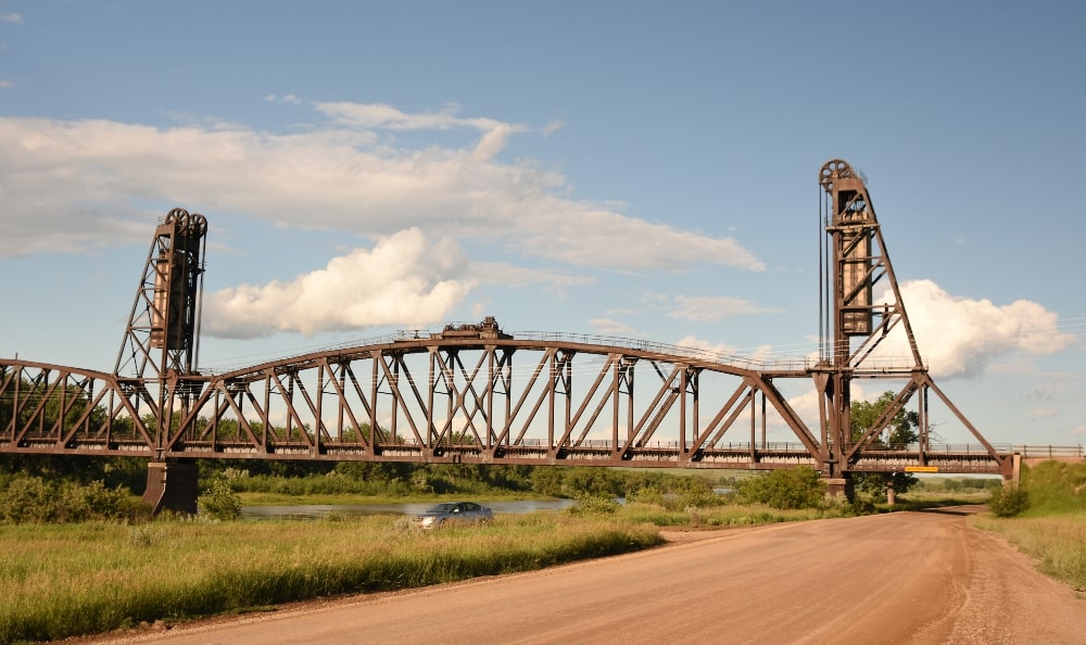 Snowden Bridge: So Dangerous That It’s Safe