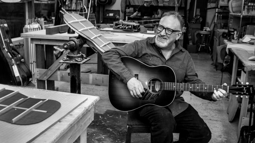 Crafting the Guitar’s Soul: A Life of Daniel Roberts